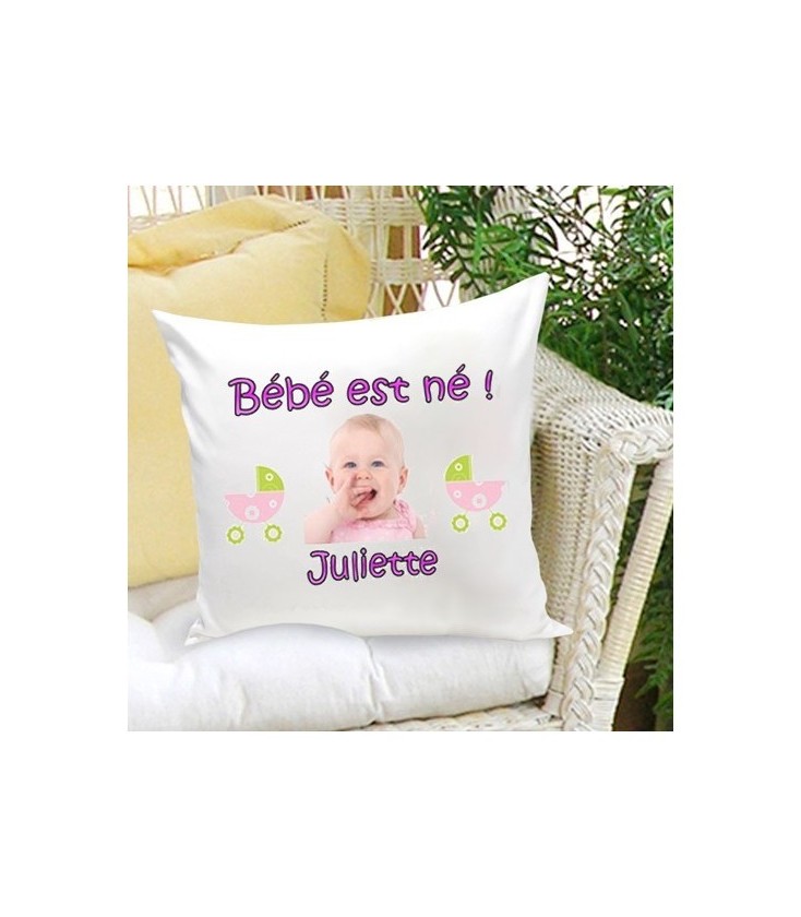 Coussin bébé carré à personnaliser